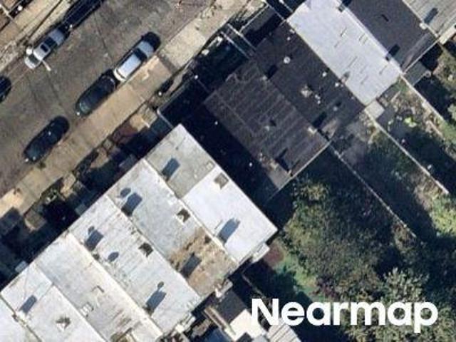 Van Horne St
