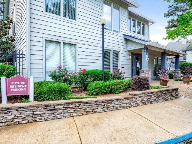 Van Mark 1 Bedroom Apartment for Rent at 6811 Old Canton Rd, Ridgeland, MS 39157