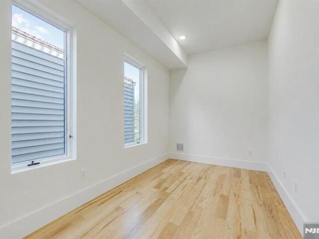 Van Nostrand Ave Unit,jersey City, Condo For Sale