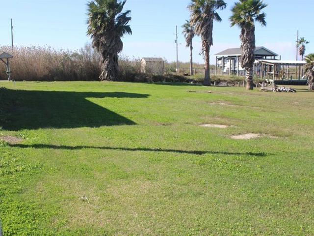 Van Sant, Gilchrist, TX 77617