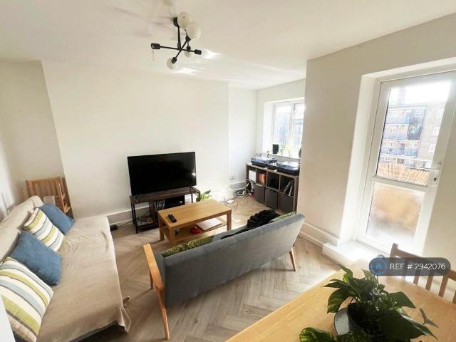 Vanbrugh House, London, E9 3 bed flat to rent £3,500 pcm £808 pw