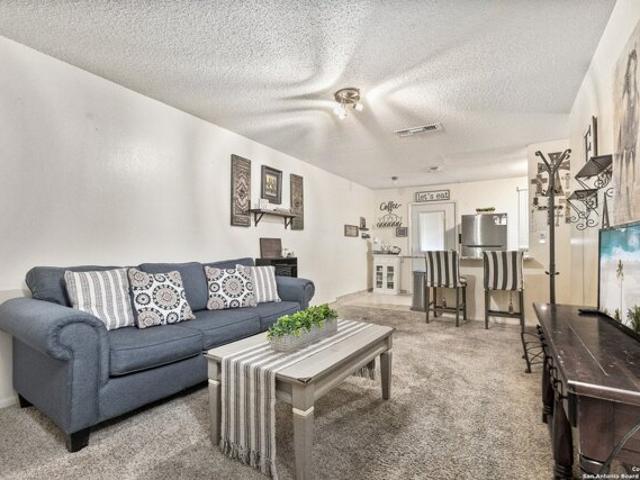 Vance Jackson Rd Apt,san Antonio, Condo For Sale