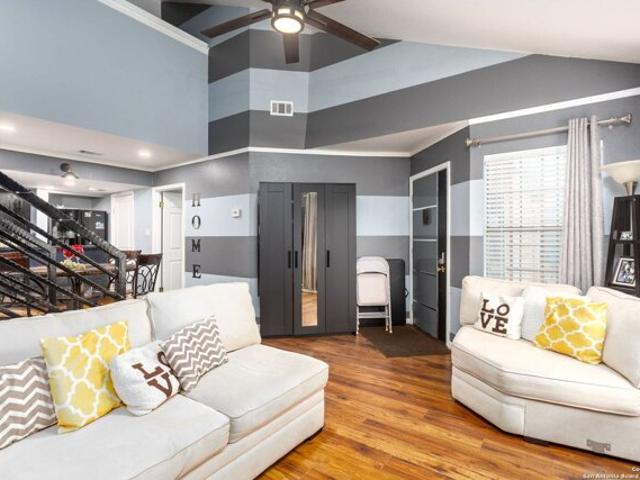 Vance Jackson Rd Apt,san Antonio, Condo For Sale