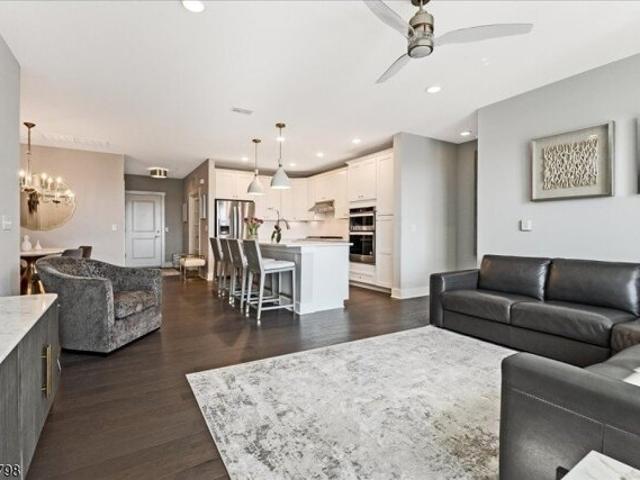 Vanderbilt Blvd Unit,florham Park, Condo For Sale