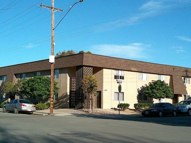 Vanderhurst 1 Bedroom Apartment for Rent at 307/317 S. Vanderhurst Ave King City, CA 93930