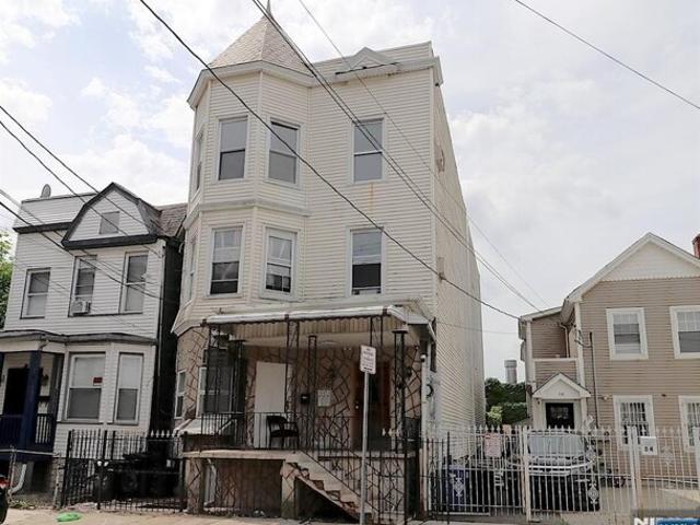 Vanderpool St, Newark, Home For Sale