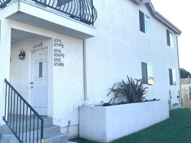 Vanguard One 3 Bedroom Apartment for Rent at 6514 6514 6518 1/2 Brynhurst Ave Los Angeles, CA 90043 Park Mesa Heights