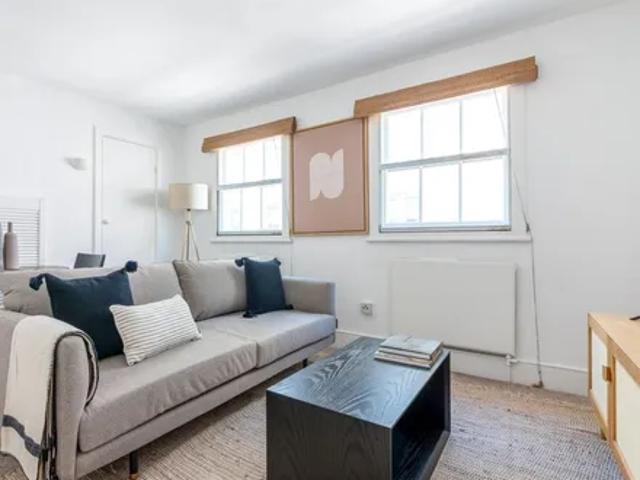Vanmoof, Shorts Gardens, London, WC2H 9BE, United Kingdom | 1 bed apartment for rent #167478519 | Rentberry