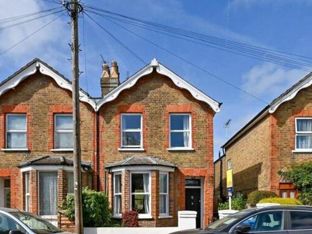 Vansittart Road, Windsor, 2 Bedroom Semi detached