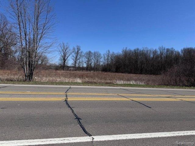 Vac Sibley Rd, Romulus, MI 48174