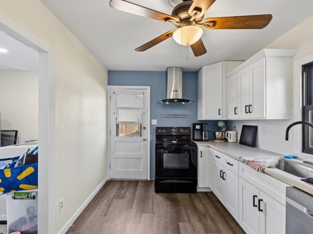 Vacation Rd, Villas, Home For Sale