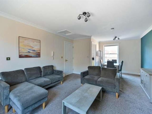 Vachel Road, Reading, RG1