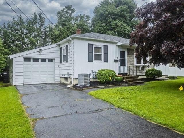 Vadnais St, Westfield, Home For Sale