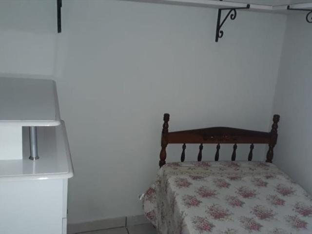 Vaga exclusivamente feminina em DCE centro de BH