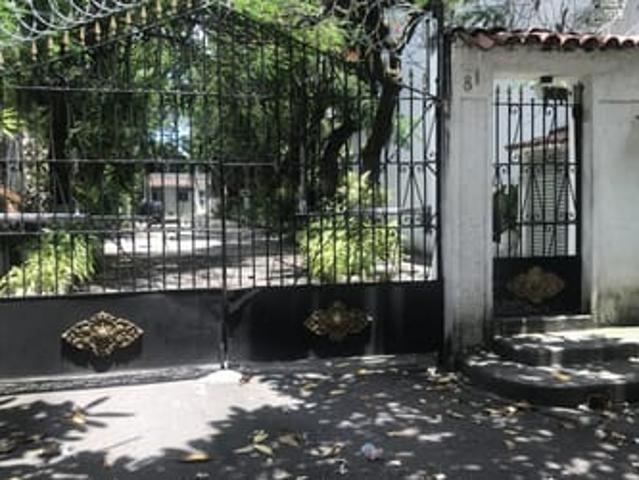 Vagas para moças estudantes