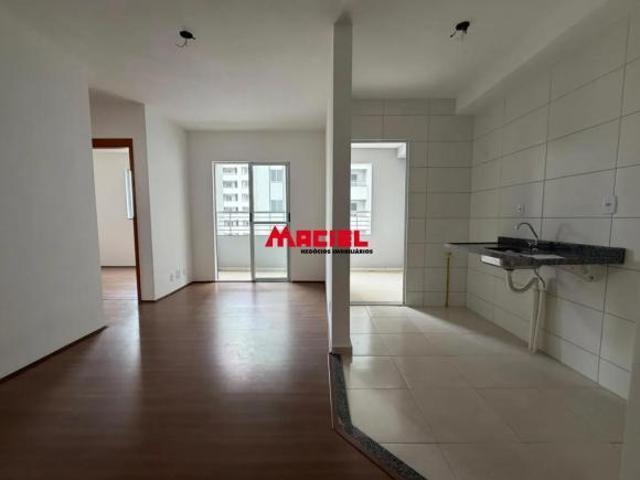 Vago! Ed Millennium São José Residencial Flamboyant 2 quartos / 1 banheiro/ 1 vaga