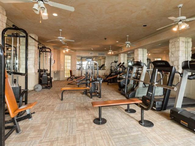 Vail Village Club 2 Bedroom Apartment for Rent at 3839 Briargrove Ln, Dallas, TX 75287