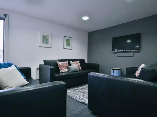 Value Shared Apartment