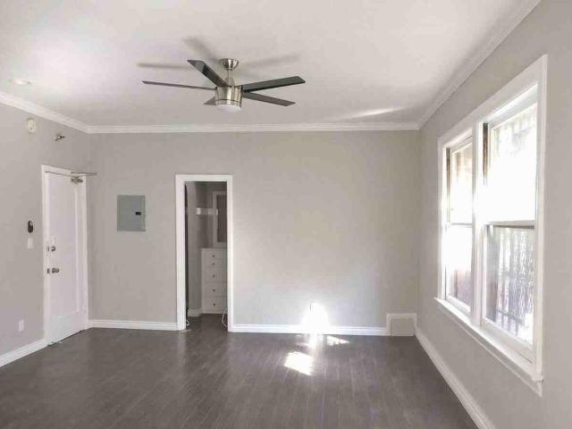 Val D' Kingsley LLC Studio Apartment for Rent at 1412 N Kingsley Dr, Los Angeles, CA 90027 East Hollywood