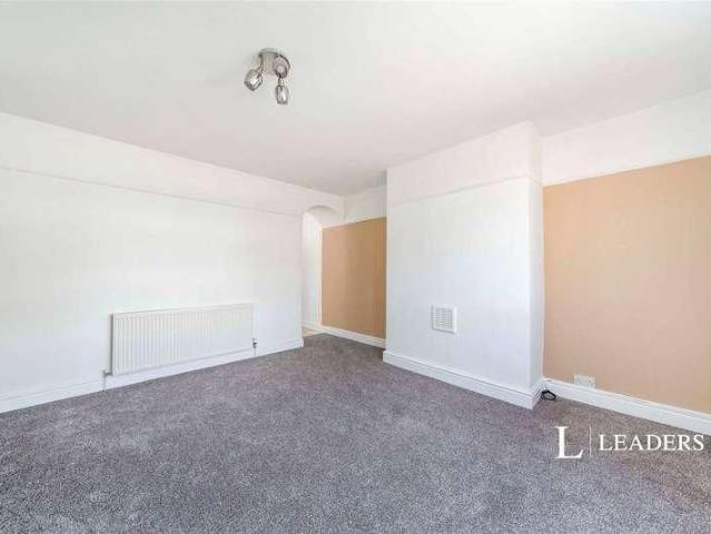 Vale Avenue, Warrington, WA2