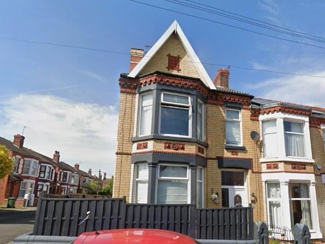 Vale Drive, New Brighton CH45, 4 bed terraced house to rent, £1,400 pcm | PrimeLocation