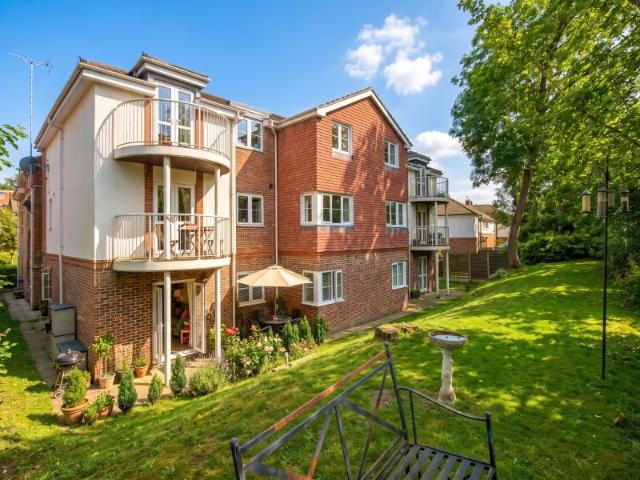 Vale Farm Road, Woking 1 bedroomProperty for lettings Seymours