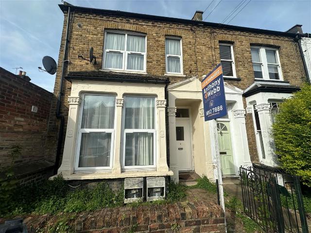 Vale Grove, Harringey, London N4, 2 bed flat to rent, £2,000 pcm | PrimeLocation