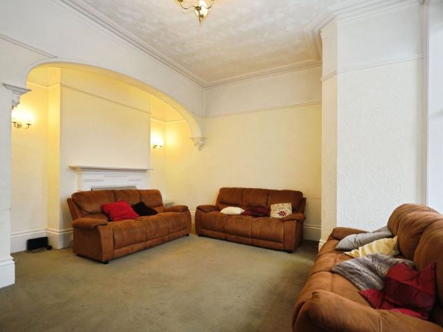 Vale Road, Bournemouth, BH1