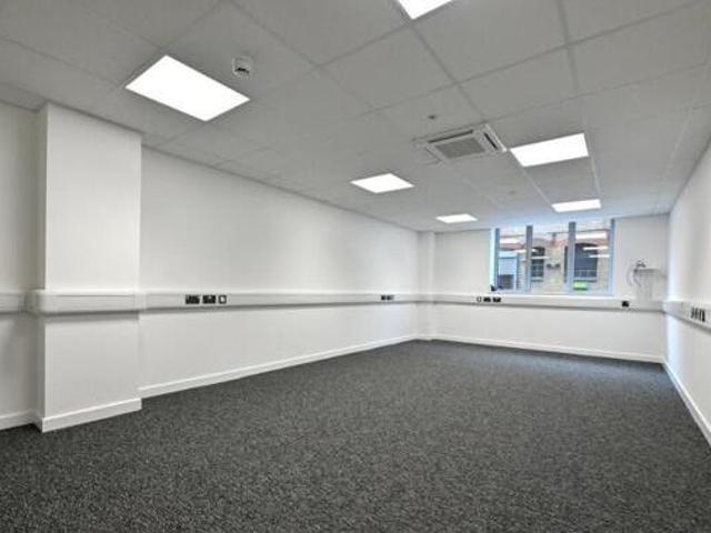 Vale Royal, London, Office To Lease