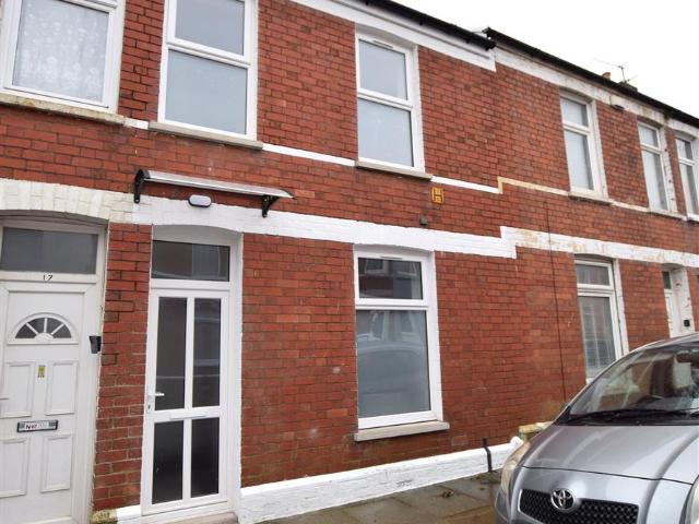 Vale Street, Barry CF62, 3 bed terraced house to rent, £1,200 pcm | PrimeLocation