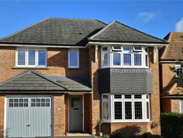Vale View, Shaftesbury, 4 Bedroom Detached