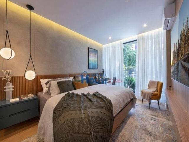 Valen Capote Valente | Apartamento com 2 Quartos sendo 2 Suítes à Venda em Pinheiros, 129m²