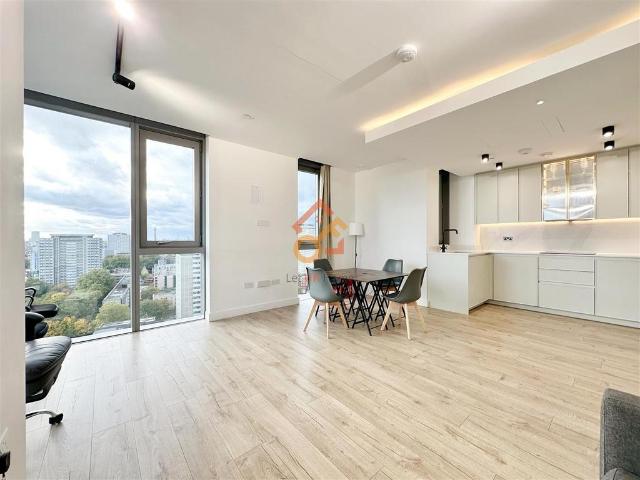Valencia Tower, 3 Bollinder Place. 2 bed flat to rent £4,100 pcm £946 pw