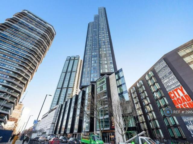 Valencia Tower, London, EC1V 2 bed flat to rent £3,600 pcm £831 pw