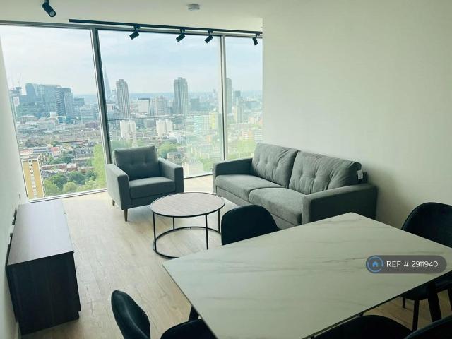 Valencia Tower, London, EC1V 3 bed flat to rent £5,200 pcm £1,200 pw