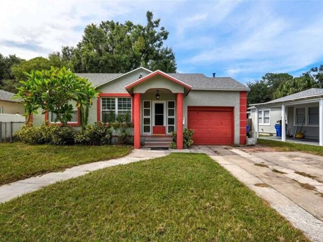 Valencia Way S, Saint Petersburg, Home For Sale