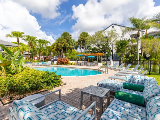Valencia at Doral 3 Bedroom Apartment for Rent at 10000 Nw 45th Ter, Doral, FL 33178 Doral Resort and Country Club