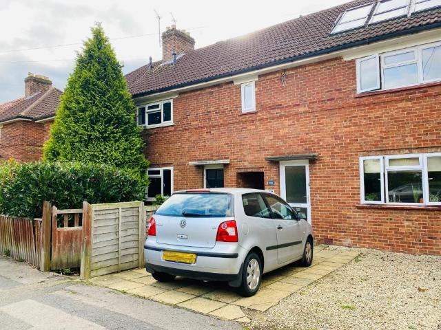 Valentia Road, Headington, HMO. 3 bed flat to rent £2,425 pcm £560 pw