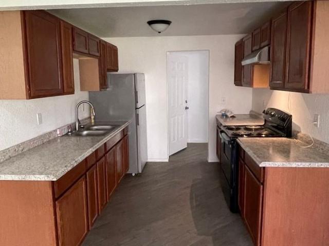 Valentine 1819 2 Bedroom Apartment for Rent at 1819 S 93rd St, Tacoma, WA 98444 South End