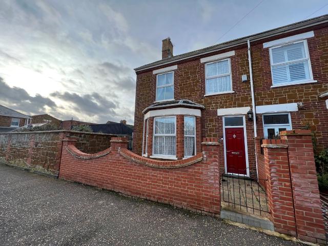 Valentine Road, Hunstanton PE36, 4 bed semi detached house to rent, £1,400 pcm | PrimeLocation