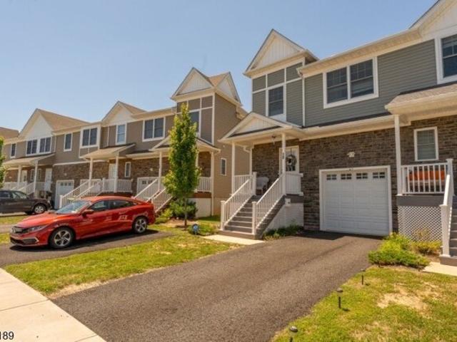 Valerie Dr Unit,manville, Condo For Sale