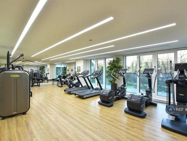 Valetta House, London, SW11 1 bed flat to rent £2,900 pcm £669 pw