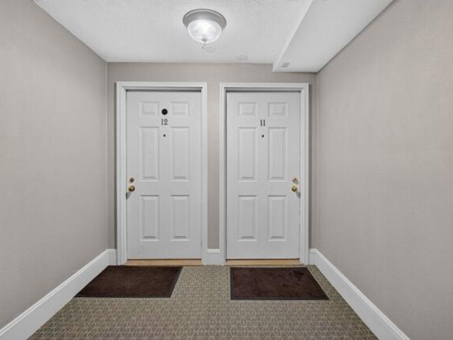 Valiant Way Unit,salem, Condo For Sale