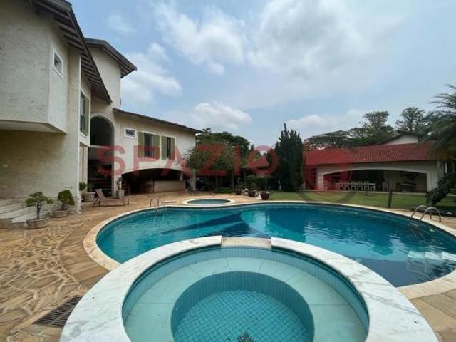 Valinhos – Casa à venda no Village Sans Souci
