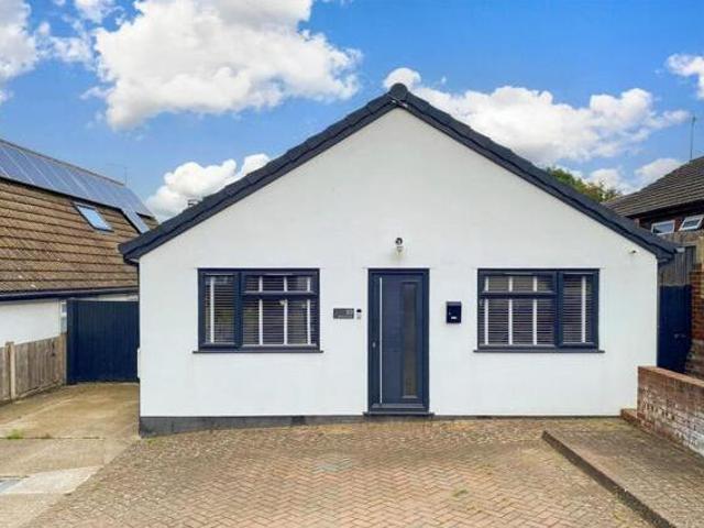 Valkyrie Avenue, Whitstable, 4 Bedroom Detached