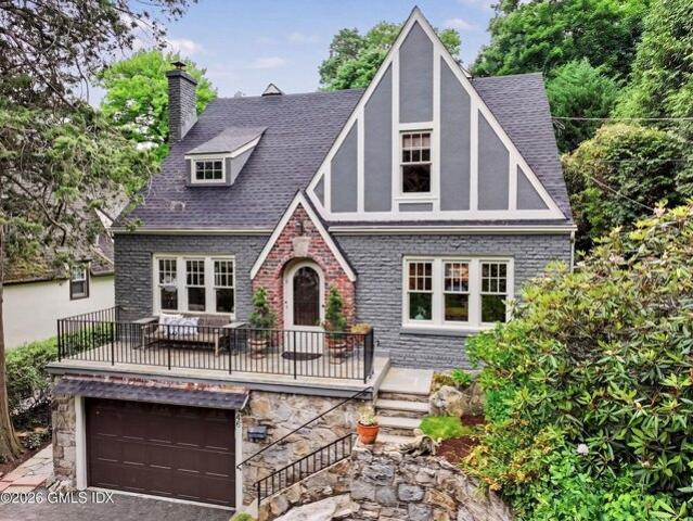 Valleywood Rd, Greenwich, Home For Sale