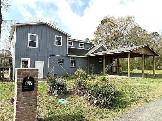 Valley Acres Cir
