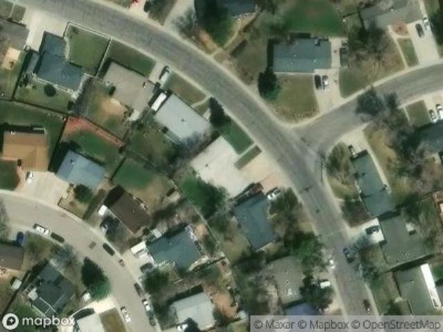 Valley Dr