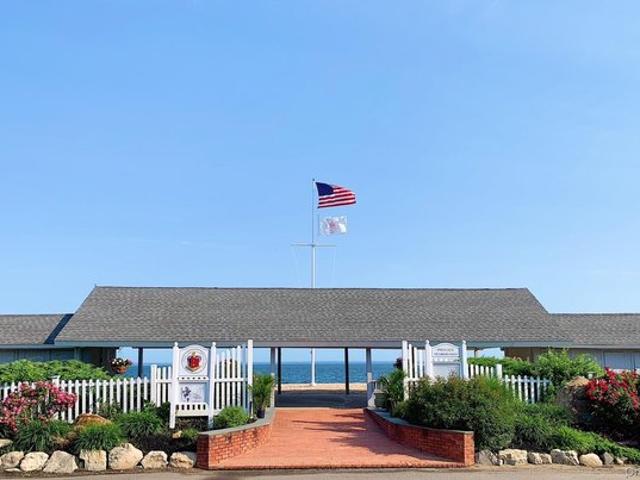 Valley Dr, Huntington Bay, NY 11743