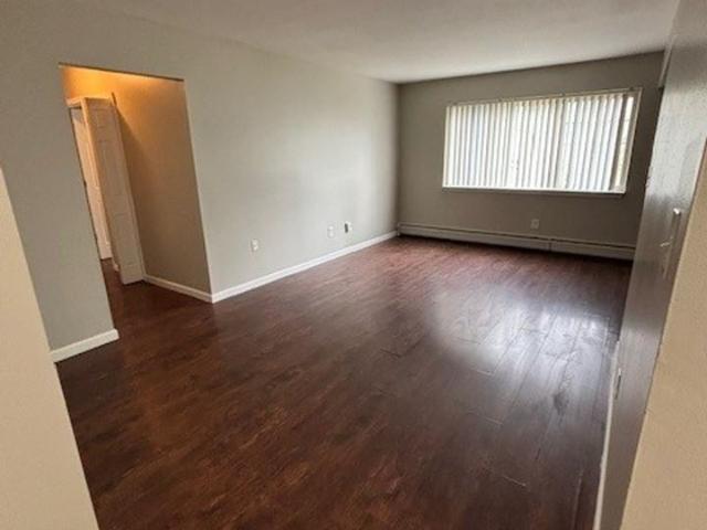 Valley Drive Estates 2 Bedroom Apartment for Rent at 1 Valley Dr, Mount Clemens, MI 48043
